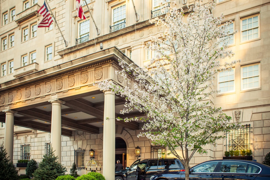 WAT-CAST: Sarah Deam Talks About The Hay-Adams - Woman Around Town