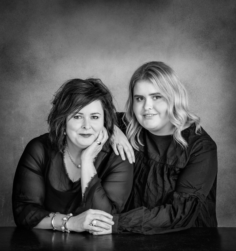 Kim and Margo Longbottom -The Amazing Team Behind Vintage Longbottom in ...