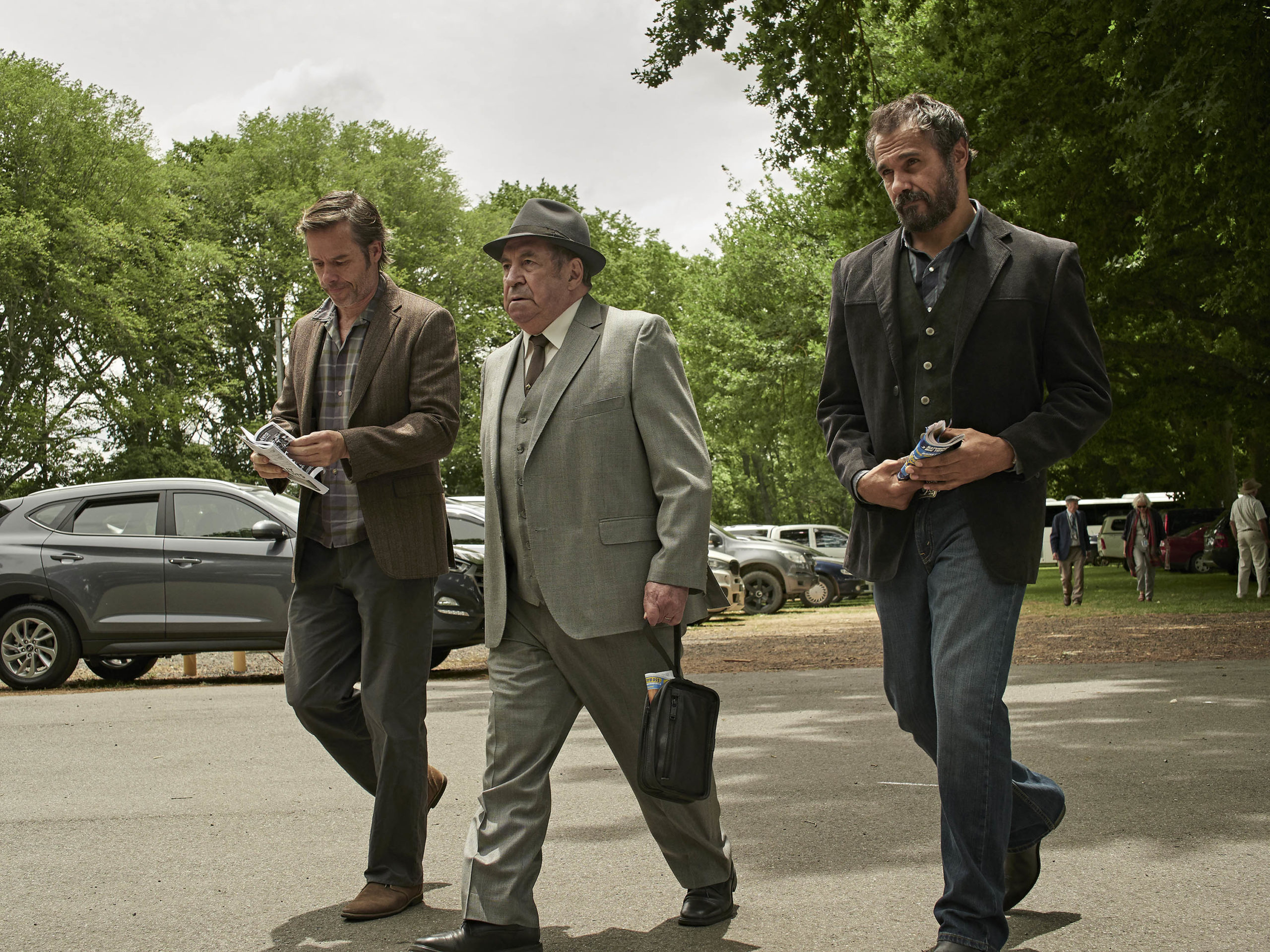 OLYMPUS DIGITAL CAMERA - Woman Around Town