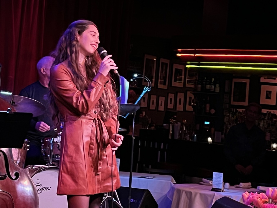 Anaïs Reno - A Star Shines at Birdland - Woman Around Town